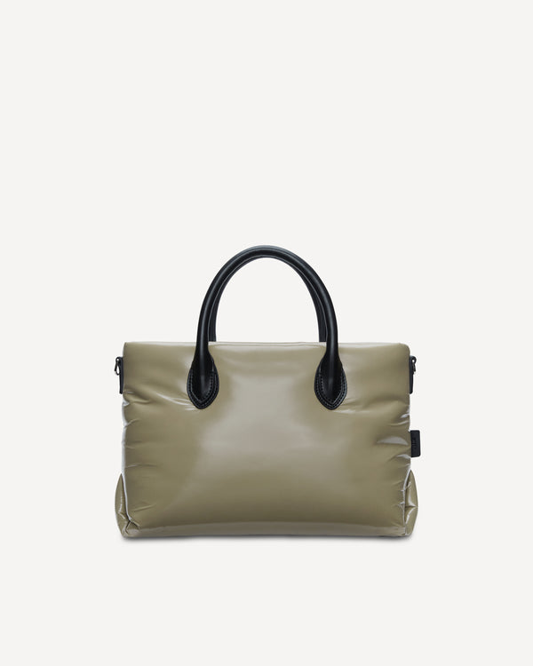 AUTUMN WINTER 2024 – VASIC ヴァジック日本公式サイト